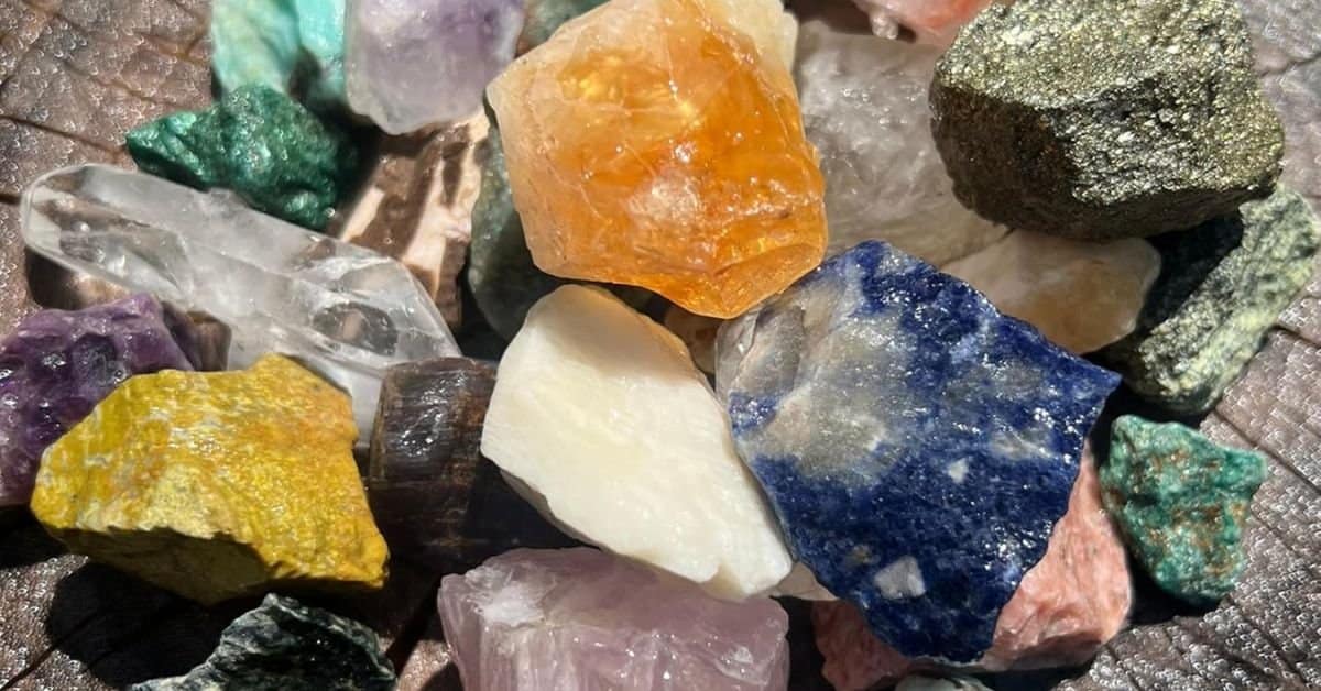 What Are Rough Gemstones Or Raw Gemstones?